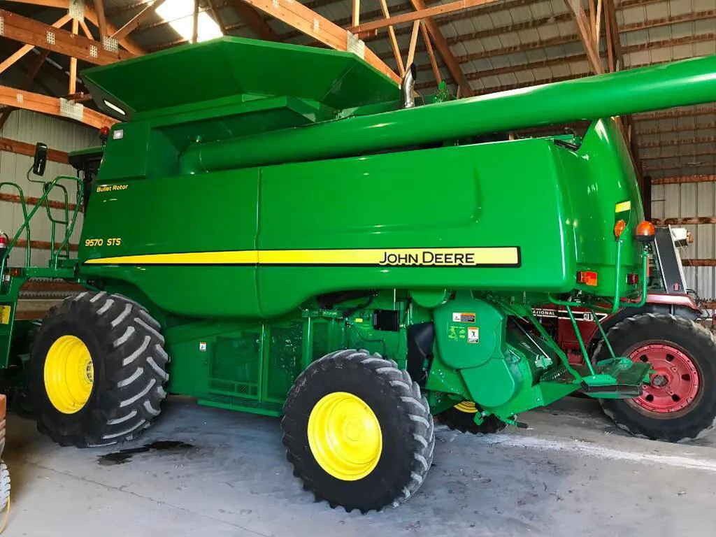 Iowa Auction Group - Halverson Farm Equipment Auction Details